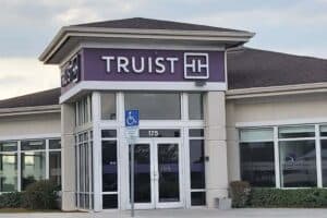 What Is Truist Bank’s Routing Number? - TuKAK.com